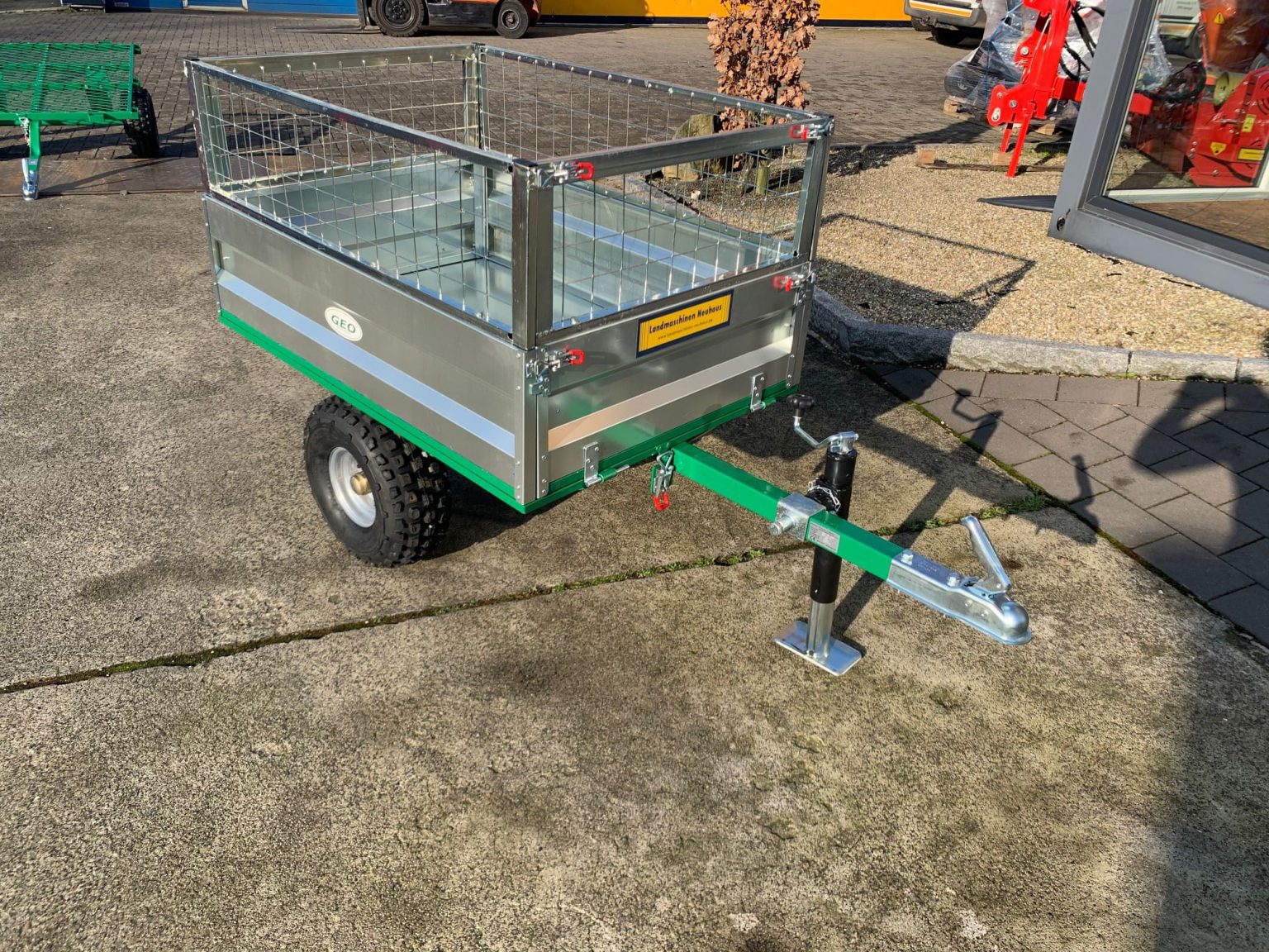 Anbaugeräte für ATVs & QUADs günstig online bestellen | QUADFARM