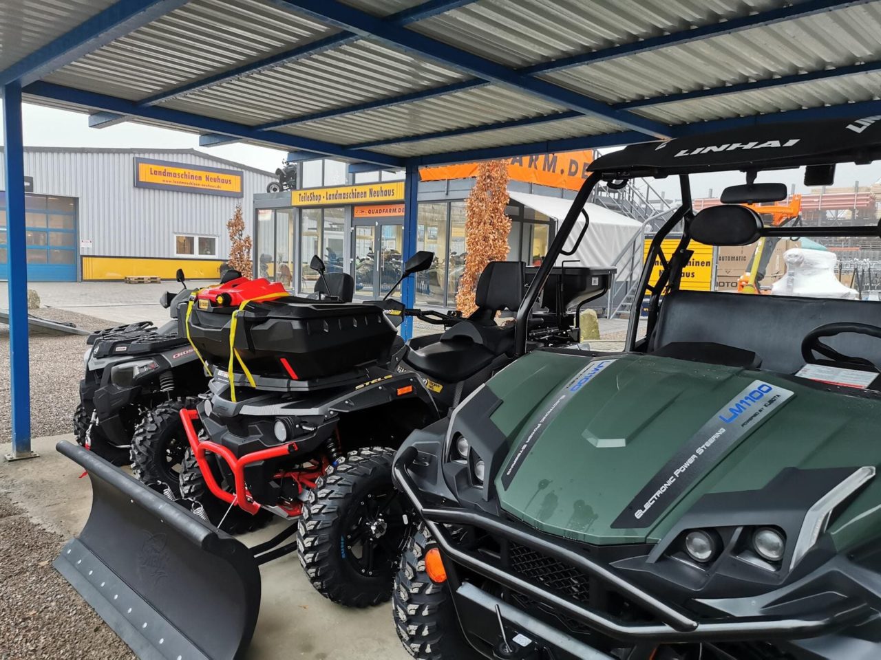 Showroom | QUADFARM | Quad-Fachhandel & Quad-Werkstatt